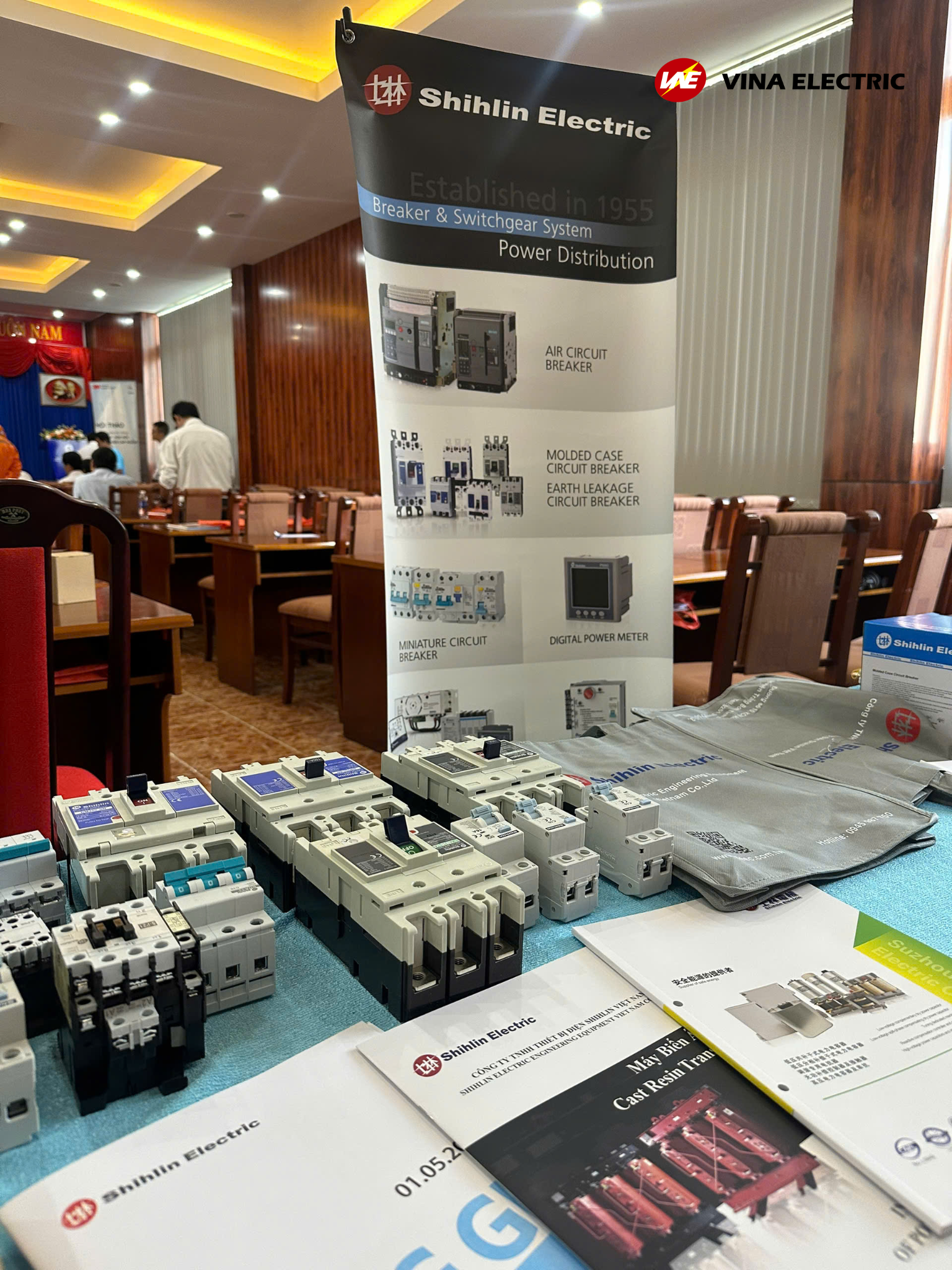 Thiết Bị Điện Shihlin Chính Hãng – Vina Electric nhà phân phối chính ...